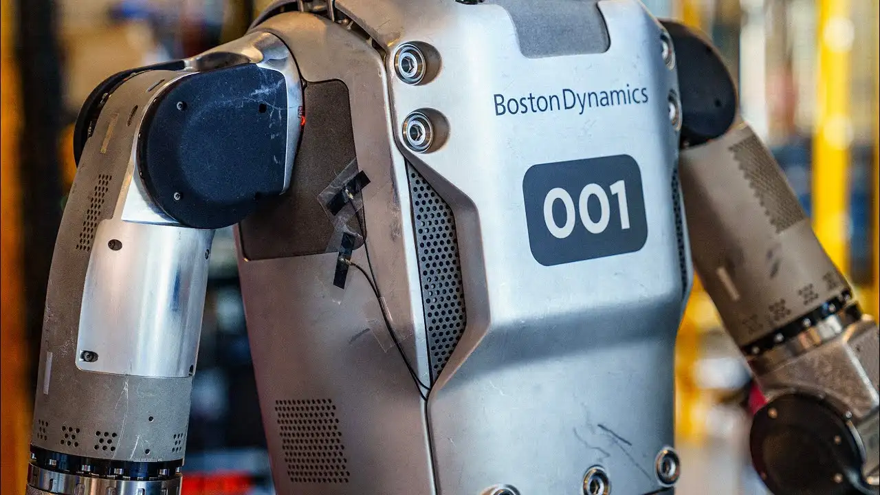 Boston Dynamics presenta Nuevo Robot Atlas para uso Comercial ...